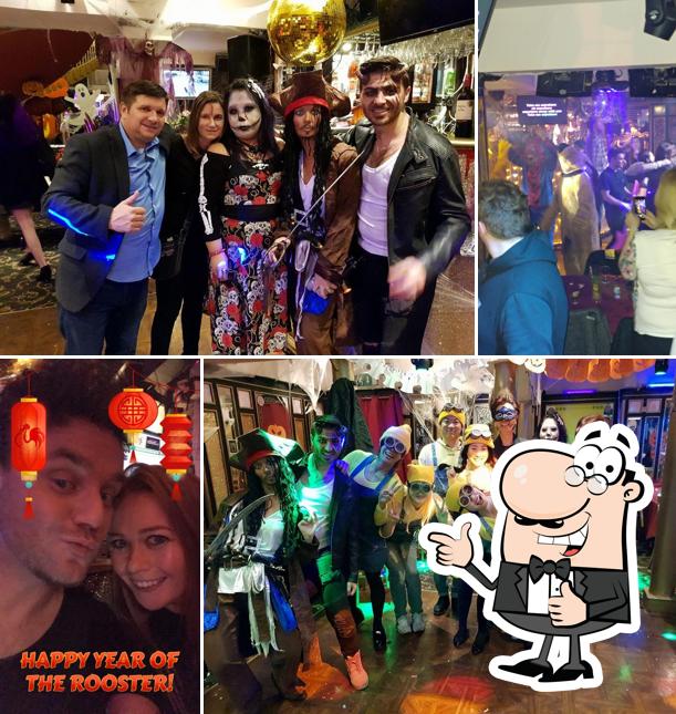 Shanghai Shuffle, Glasgow - Restaurant menu, prices and reviews