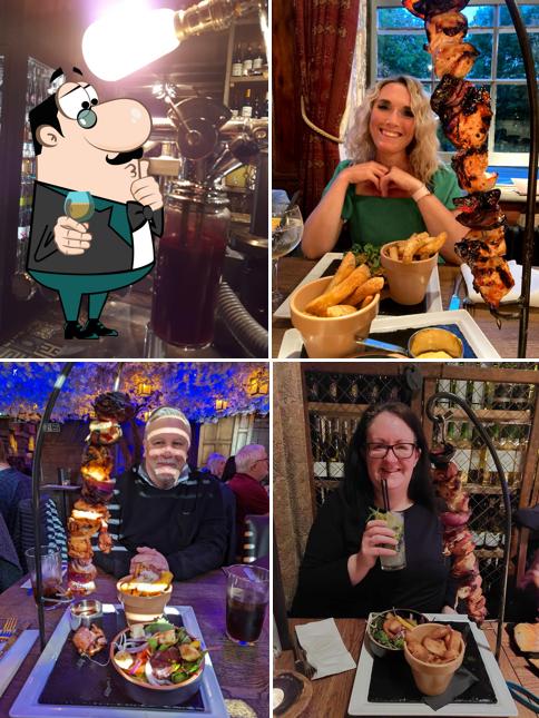The Hunloke Arms, Derby Rd in Chesterfield - Restaurant menu and reviews