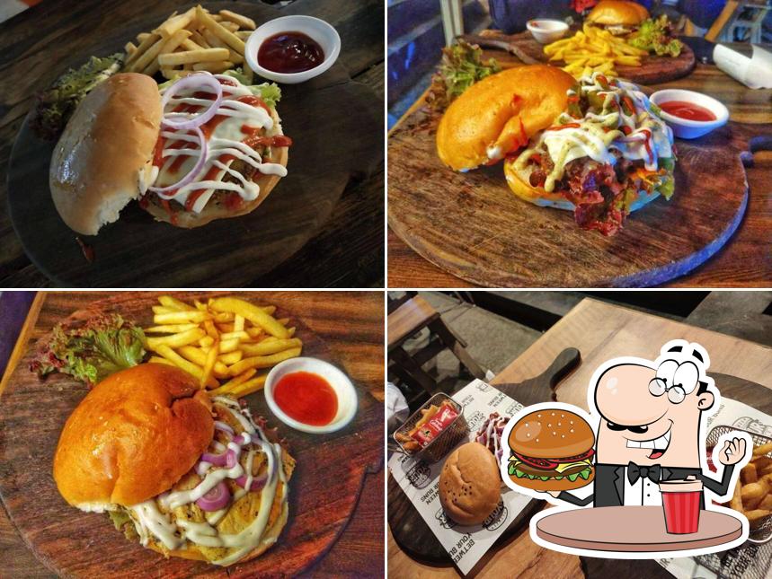 Best chicken burgers in Pune restaurants, winter 2023 - Restaurant Guru