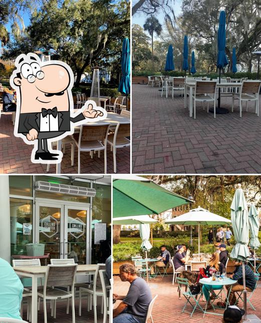Collins Quarter at Forsyth, 621 Drayton St in Savannah - Restaurant ...