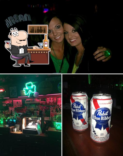 Roche Bar, Port Huron - Restaurant menu, prices and reviews