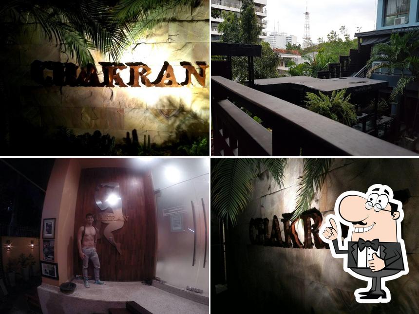 Chakran Sauna pub & bar, Bangkok - Restaurant reviews