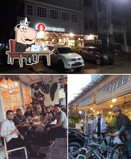 Teras Coffee cafe, Makassar, Jl. Tupai No.36 - Restaurant reviews