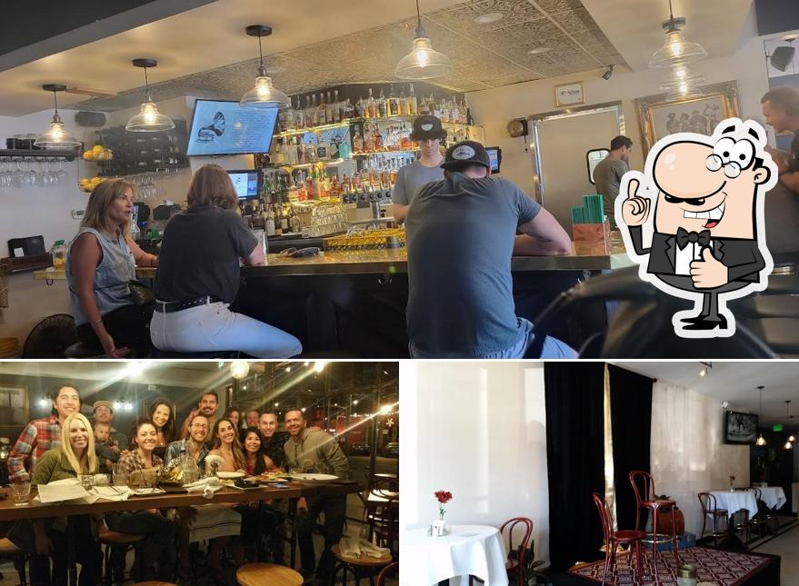 The Roxy Encinitas, Encinitas - Restaurant menu, prices and reviews