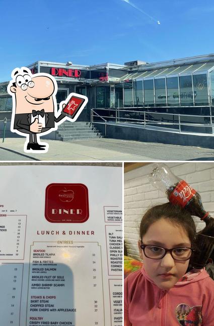 Red Apple Diner, Lynbrook - Restaurant menu, prices and reviews