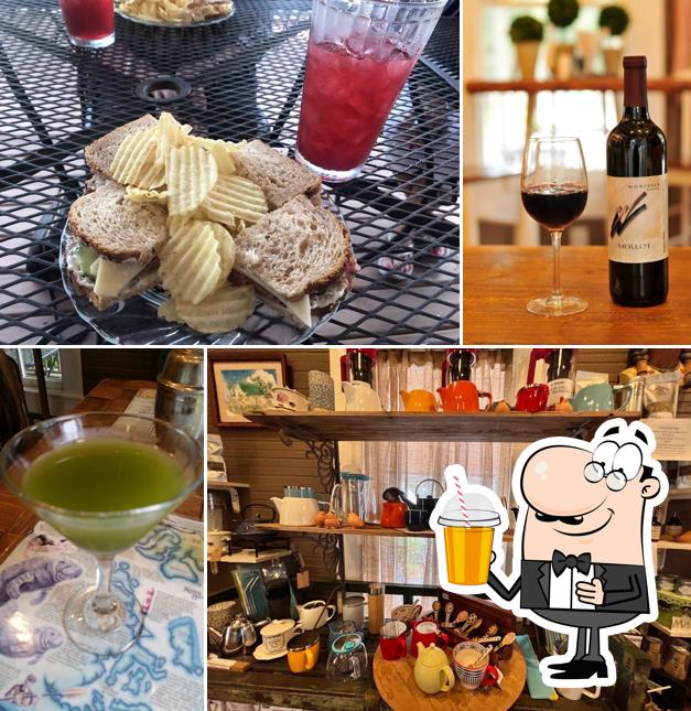 Tea House 650 in Crystal River - Restaurant menu and reviews