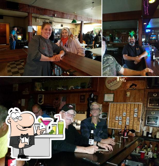 Army & Navy Union Garrison, Niles - Restaurant menu, prices and reviews