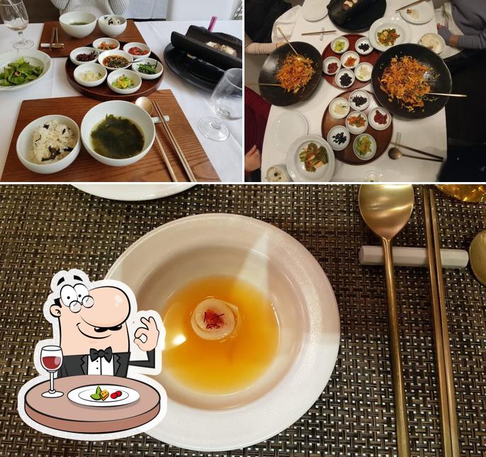 Erewhon, Seoul, Apgujeongrodeo - Restaurant menu, prices and reviews