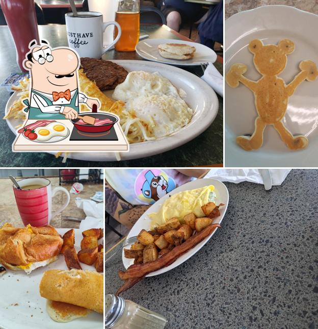Dora Cafe, Mount Dora - Restaurant menu, prices and reviews