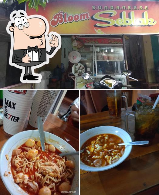 Bloom Sundaneese Seblak restaurant, Indonesia, M9V7+JV2 - Restaurant ...
