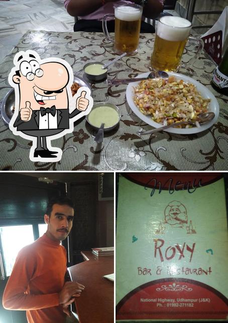Roxy Bar - Restaurant menu, prices and reviews
