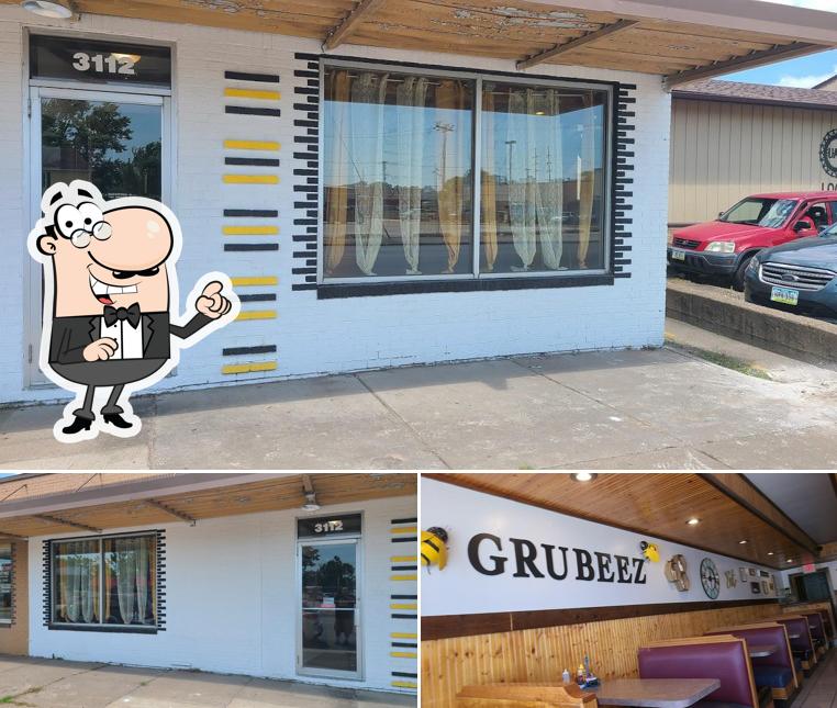 GruBeez 2, 3111 Rockingham Rd in Davenport - Restaurant menu and reviews