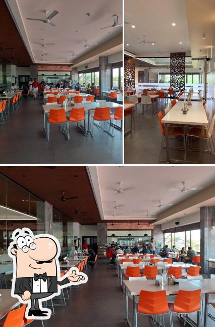 Palaaram Chittilapilly Square, Kakkanad - Restaurant reviews