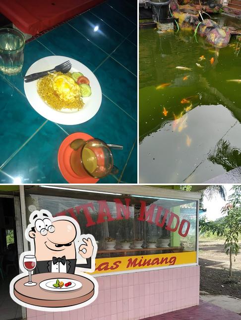 RUMAH MAKAN SUTAN MUDO restaurant, Indonesia, Jl. Lintas Sumatera - Restaurant reviews