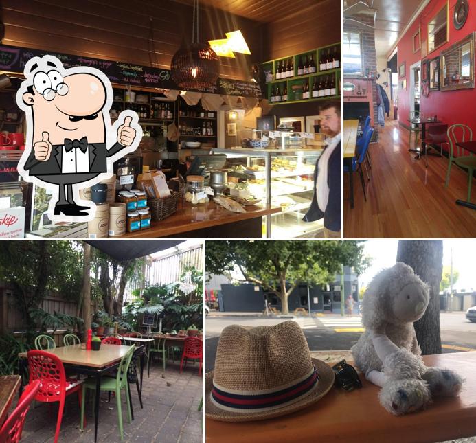 Cafe Go., 37 Bellerine St in Geelong - Restaurant menu and reviews
