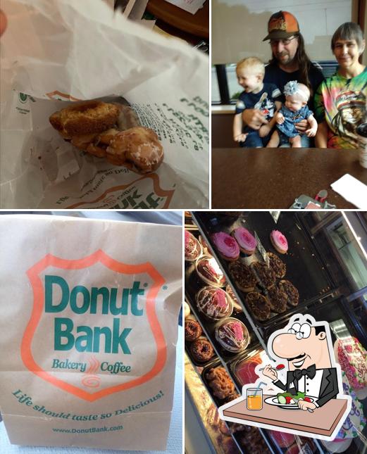 Donut Bank, 1950 Washington Ave in Evansville - Restaurant menu and reviews