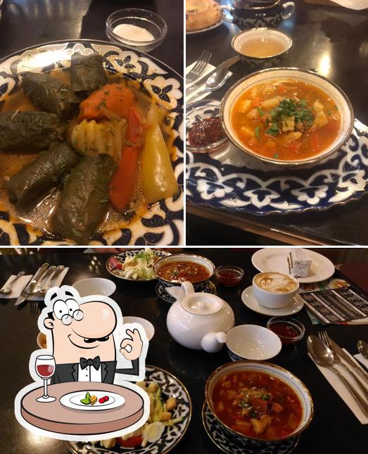 Karavan-saraj restaurant, Chelyabinsk, Moldavskaya ulitsa - Restaurant ...