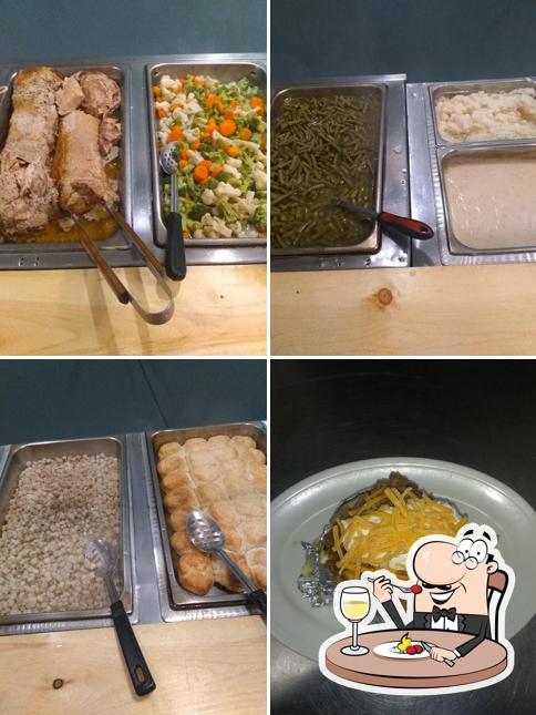 Russell's Triangle Cafe - Menú del restaurante, precios y reseñas