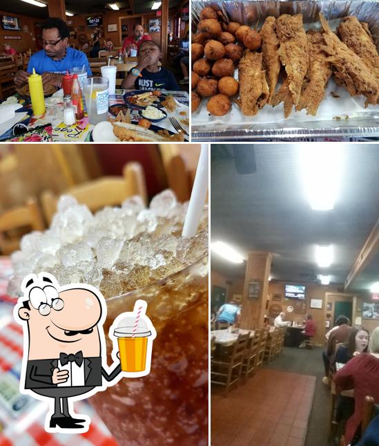 Roger's Bar-B-Que, LaGrange - Restaurant menu, prices and reviews