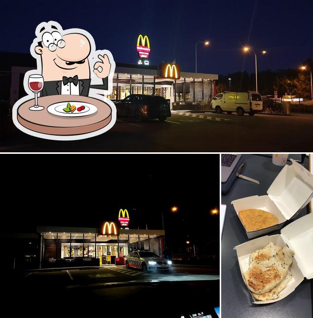 McDonald's General Holmes Drive in Mascot - Restaurant menu and reviews