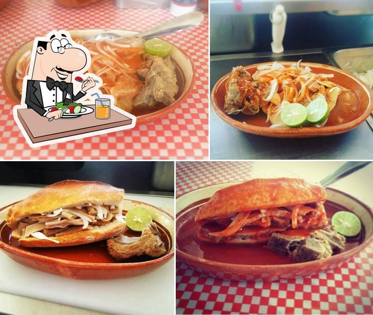 Tortas Ahogadas "Hermanos Nava", San Pedro Tlaquepaque - Menú del ...