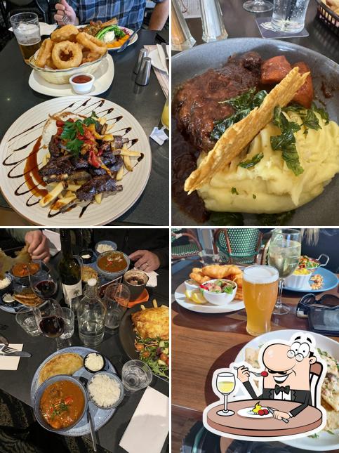 Currambine Bar & Bistro in Currambine - Restaurant menu and reviews