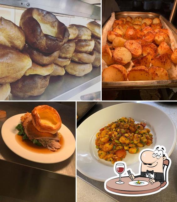 The Crown Aldbourne, Aldbourne - Restaurant menu, prices and reviews