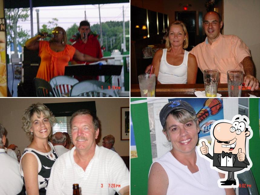 Fairways Bar & Grill, Toledo - Restaurant menu, prices and reviews