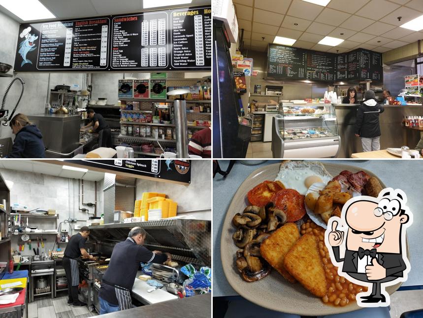 Billingsgate Cafe, Billingsgate Market, Trafalgar Way in London ...