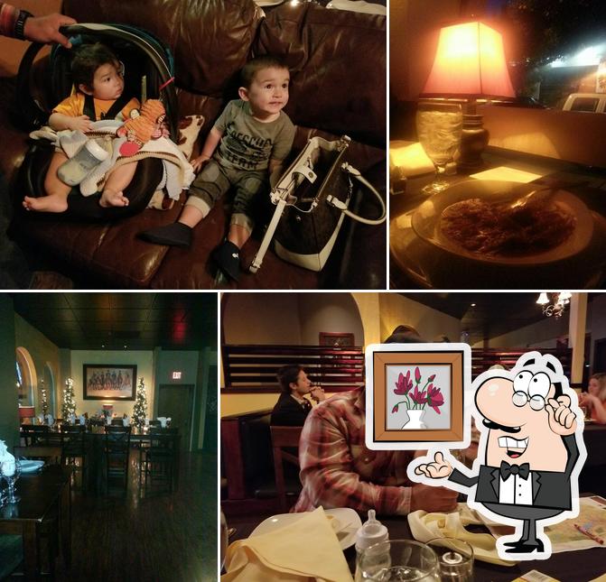 Roosters Steak & Chop House in Klamath Falls - Restaurant menu and reviews