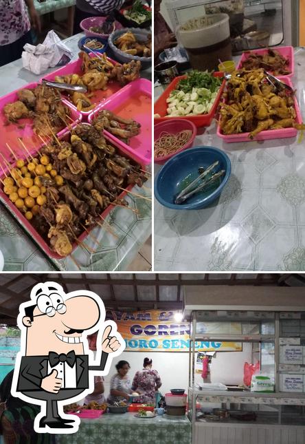 Ayam & Bebek Goreng "MORO SENENG", Pak Budi restaurant, Tangunan ...
