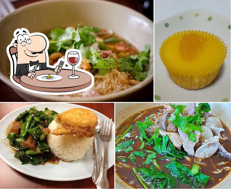 Pa Ord Noodle, 5301 Sunset Blvd #8 in Los Angeles - Restaurant menu and ...