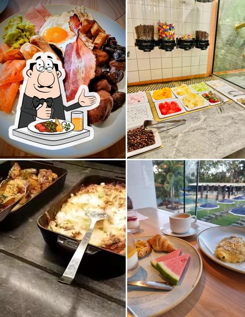 Harvest Buffet in Broadbeach - Restaurant menu and reviews