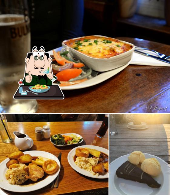The Hatchet Inn, Lower Chute in Ludgershall - Restaurant reviews