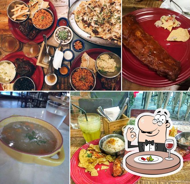 Gringo Chicken Ribs and Friends restaurant, Parañaque, FXMV+C6G ...
