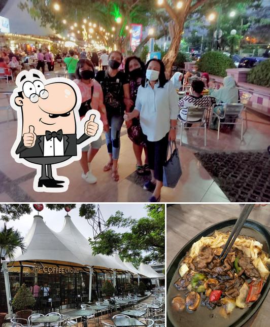 The Coffee Crowd Merdeka Walk, Medan - Restaurant reviews
