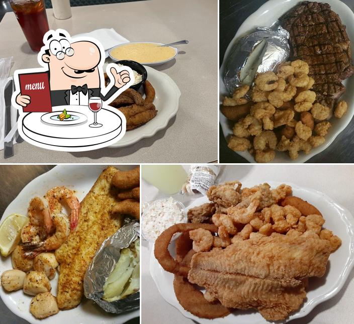Harbor Inn Seafood Charlotte in Charlotte - Restaurant menu and reviews