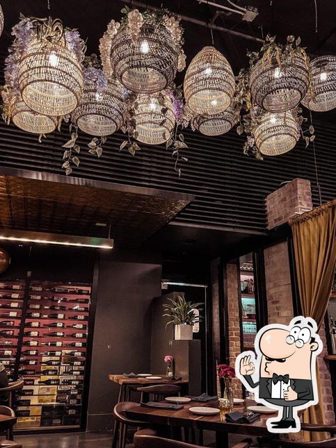 Lom Wong, Phoenix - Restaurant menu, prices and reviews