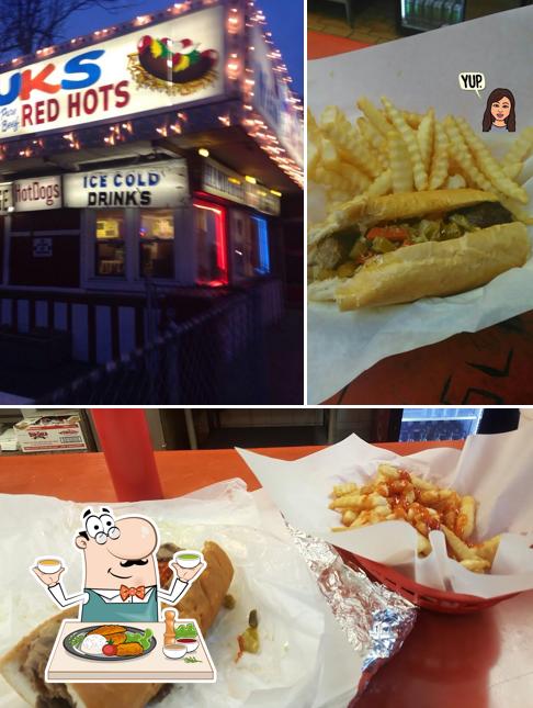 Duk's Red HOTS in Chicago - Restaurant menu and reviews