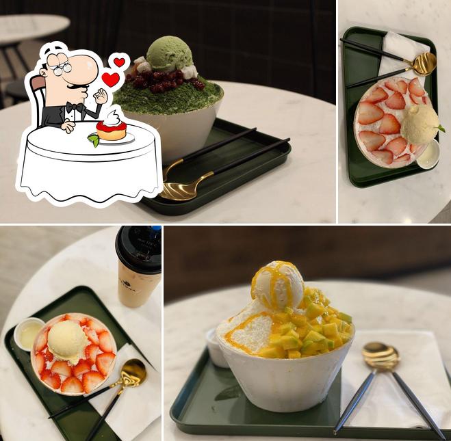 Deluna Dessert Cafe, Sacramento - Restaurant menu, prices and reviews