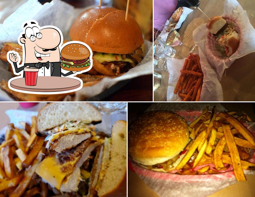 Little B's Burger Bar in Tarrytown - Restaurant menu and reviews