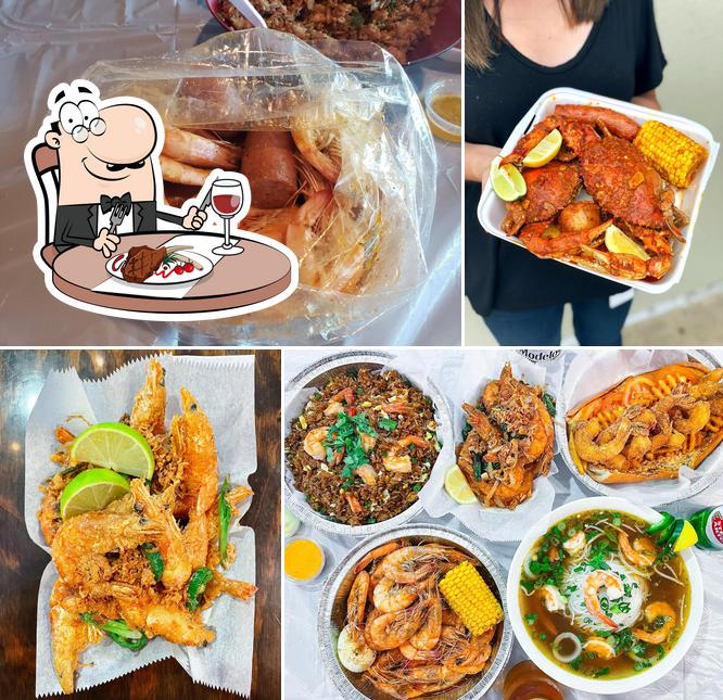 LA Crawfish, 10769 Eastex Fwy Rd in Houston - Restaurant menu and reviews