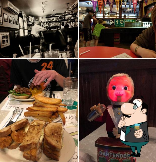 The Blazer Pub in Purdys - Restaurant menu and reviews