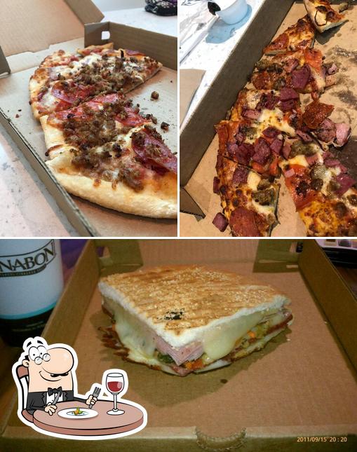 Campisi's Italian pizza in Dallas - Restaurant reviews