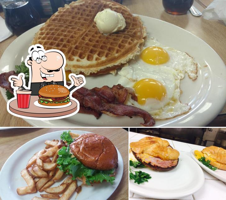 Sarom's Southern Kitchen, Sacramento - Restaurant menu, prices and reviews
