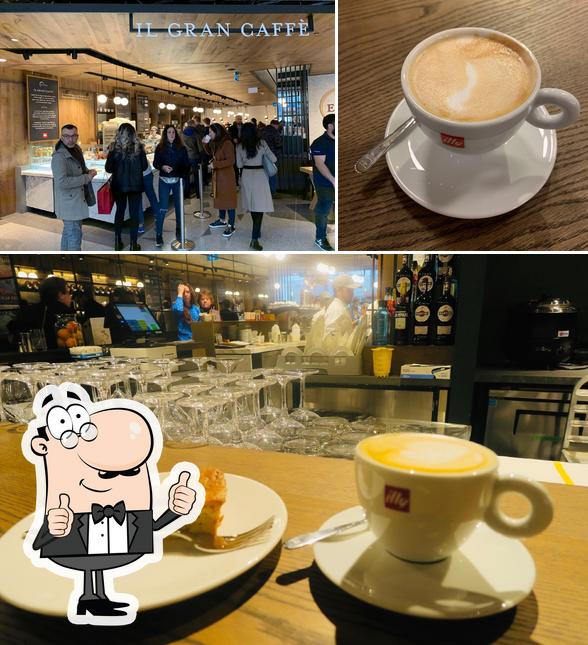 Best restaurants in Manulife Centre Mall - Restaurant Guru
