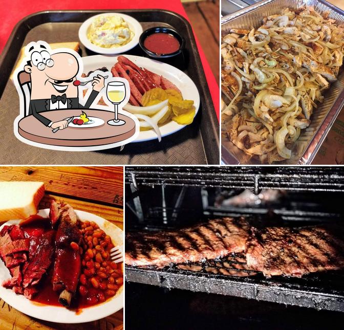 Old Tomball BBQ in Tomball - Restaurant menu and reviews