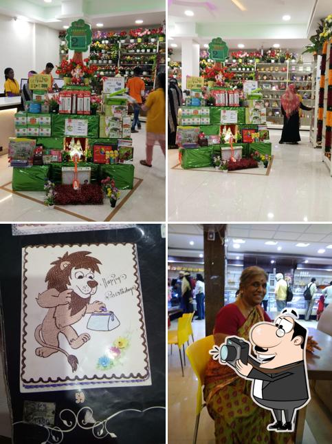 Ceelam Bakers & Sweets, Chennai, Kodungaiyur - Restaurant reviews