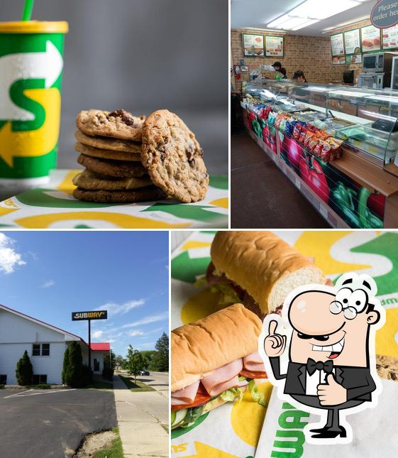 Subway in Williams Bay - Restaurant menu and reviews