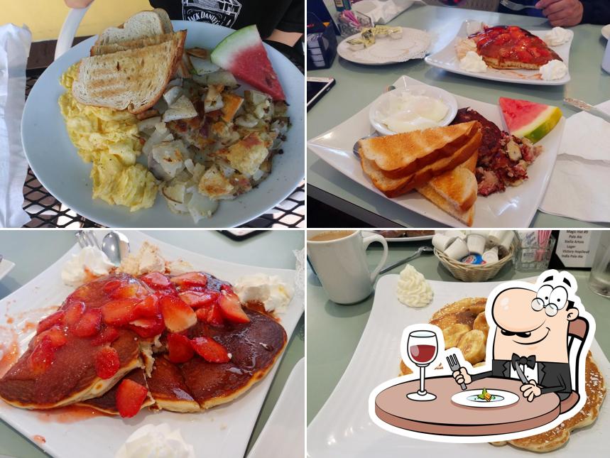 Home Plate on the Trail Restaurant, Dunedin - Restaurant menu, prices ...